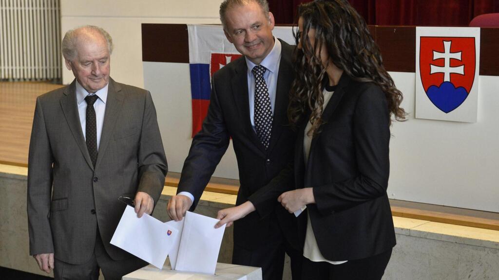 Présidentielle en Slovaquie: Robert Fico contre Andrej Kiska