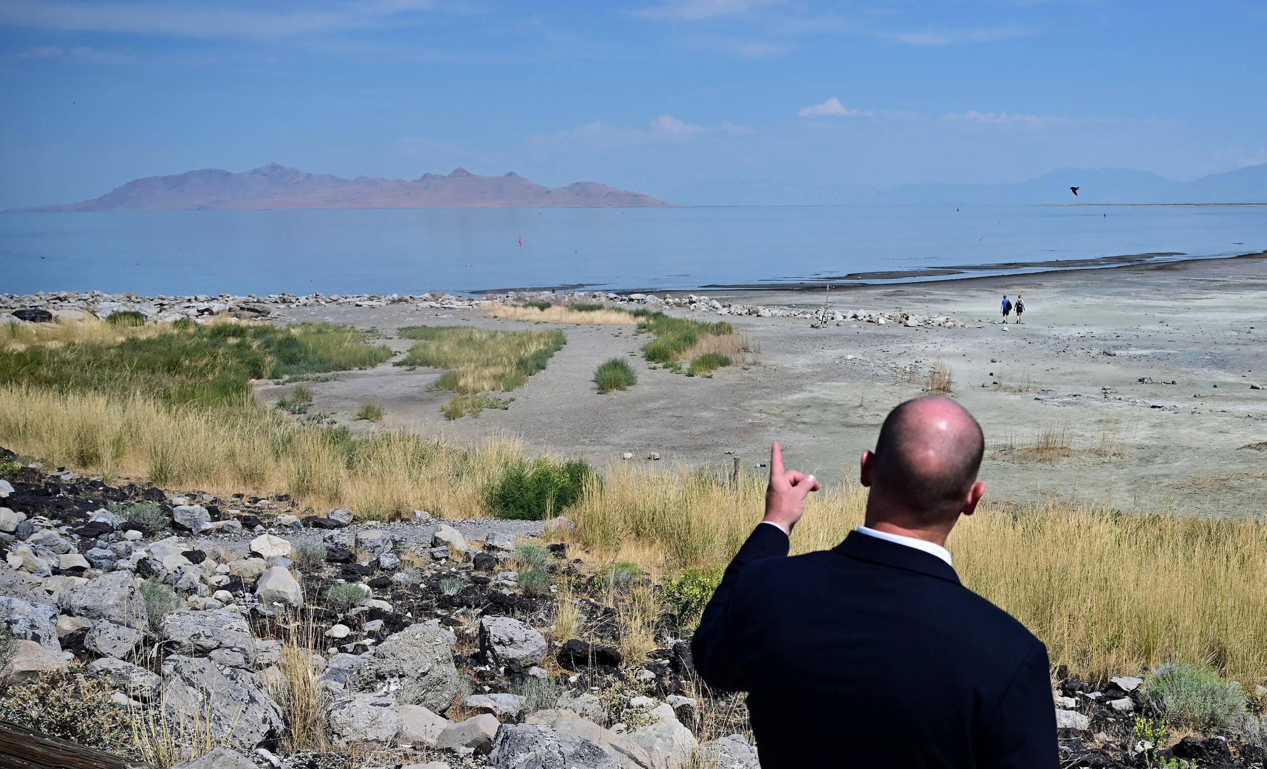 As Great Salt Lake dries, Utah Republicans pardon Trump climate skepticism