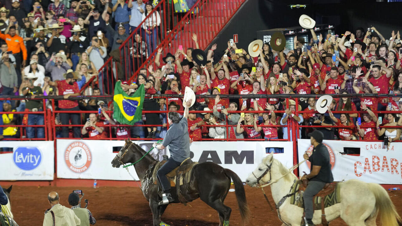 Brésil: le Festival de rodéo de Barretos, le fief de Jair Bolsonaro ...