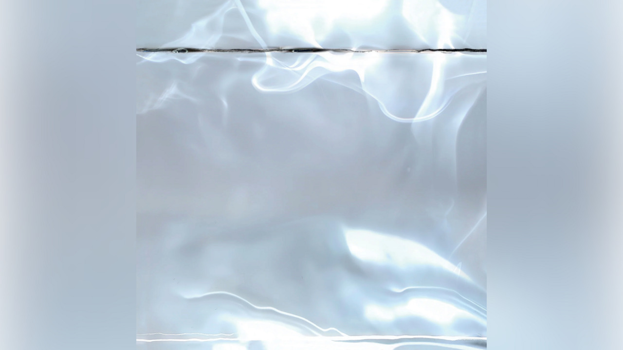 Andrea Laszlo De Simone, un troisième album entre ombre et lumière - Le choix musical de RFI - RFI