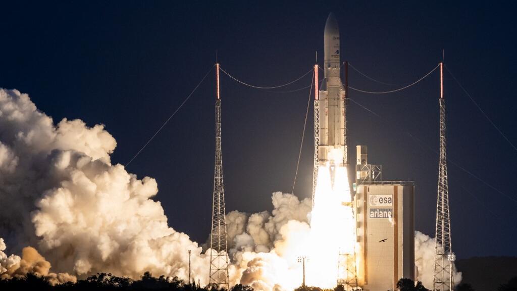 France to develop anti-satellite laser weapons