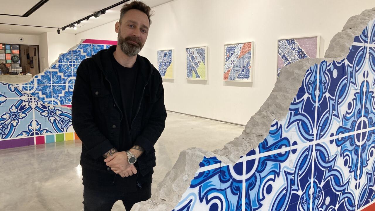 Artista português Add Fuel tem nova exposição em Paris - Artes