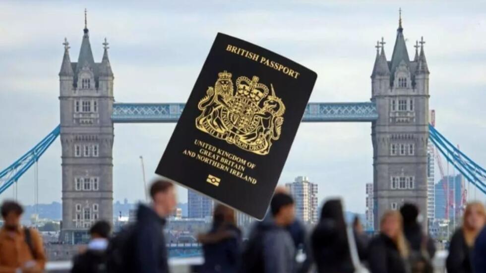 香港BNO护照持有人今起可免申请ETA入境英国