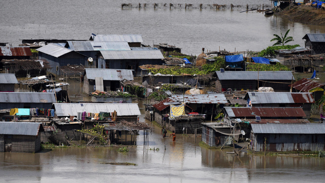 Plus de 750 morts dans les inondations dues à la mousson dans le sud de ...