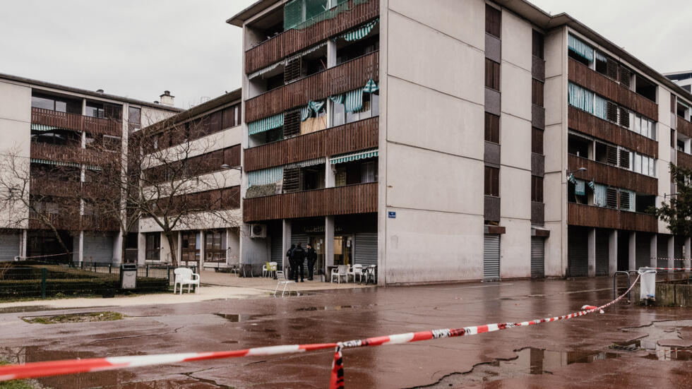 France: une attaque à la grenade dans un bar à Grenoble fait une ...