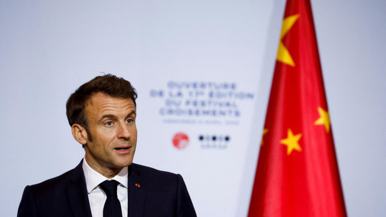 Emmanuel Macron na China: "Esta visita é extraordinariamente importante"