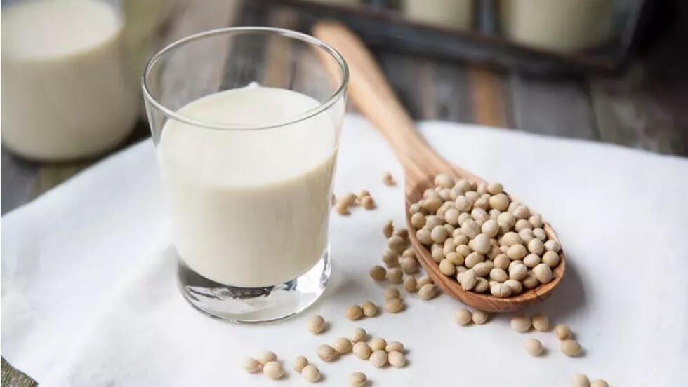 France: les autorités sanitaires déconseillent les produits au soja ...