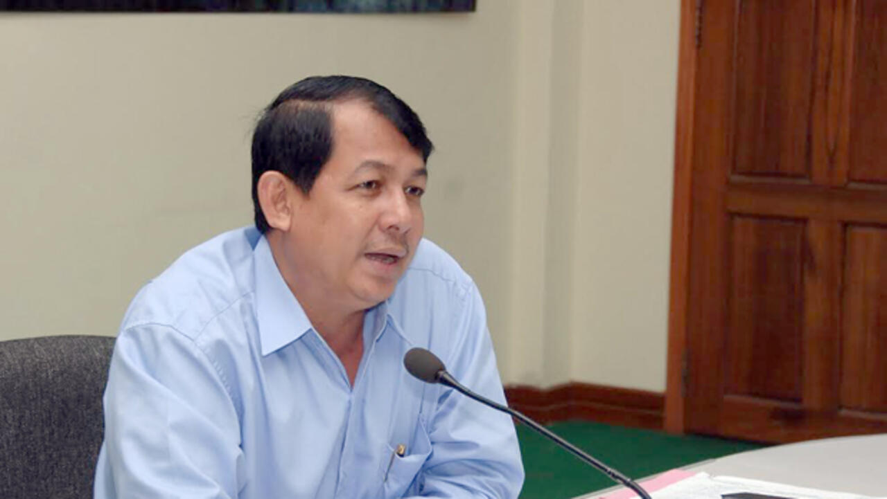 លោក ផុស សុវណ្ណ៖ ក្រសួង ព័ត៌មាន កំពុង ប្រមូល ភស្តុ តាង ដាក់ ពាក្យ ប្តឹង ...