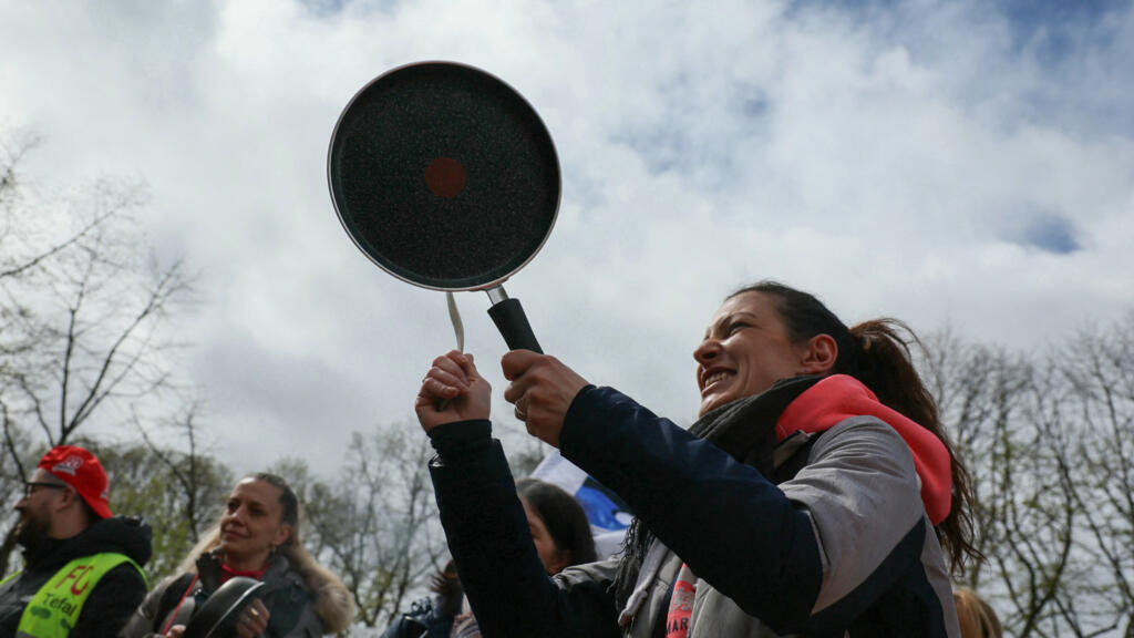 French MPs vote to ban ‘forever chemicals’ except in cookware