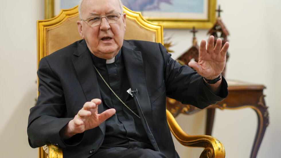 Kevin Farrell, un proche du pape François pour assurer l’intérim