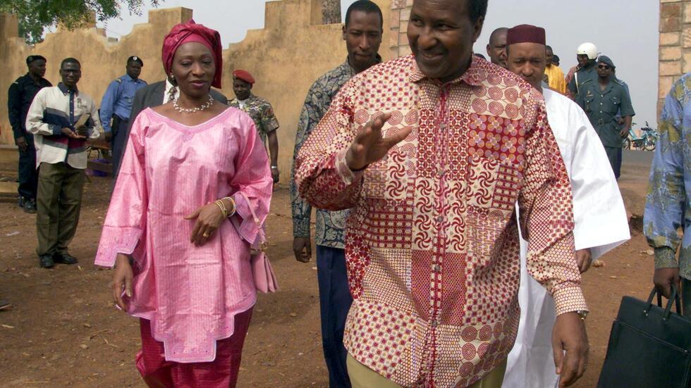 Mali: l’ancien président Oumar Konaré et son épouse refont l'actualité