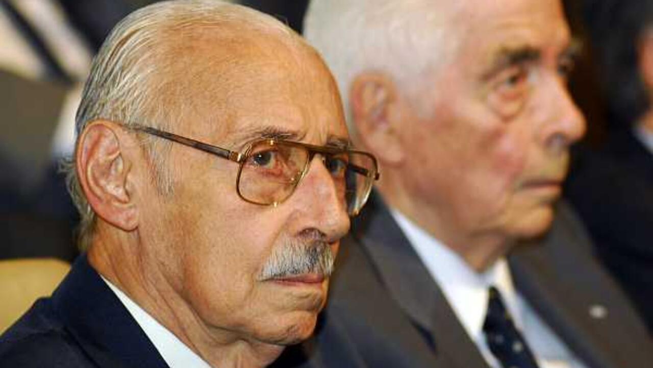 Videla, condenado a cadena perpetua y cárcel común