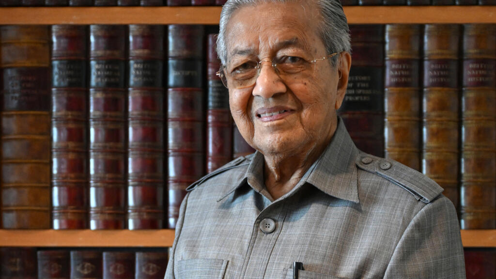 Malaysia's ex-PM Mahathir hospitalised with hip fracture after fall at home