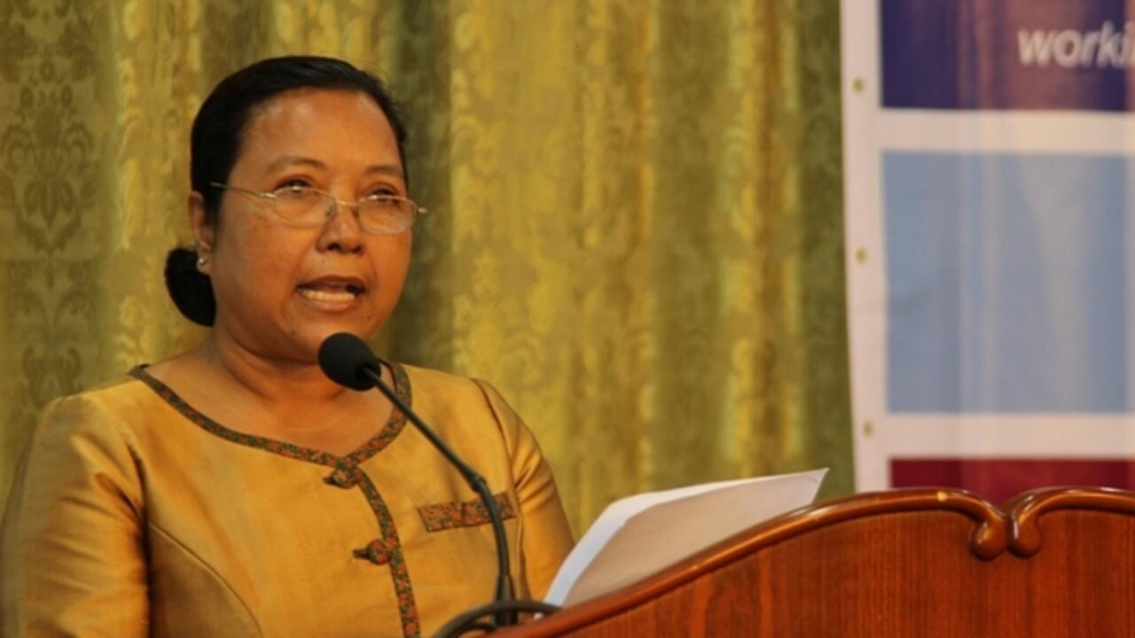 លោក ស្រី រស់ សុភាព ៖ កម្ពុជា មាន គោល នយោបាយ ស្ដី ពី ស្ដ្រី តែ អនុវត្ត ...