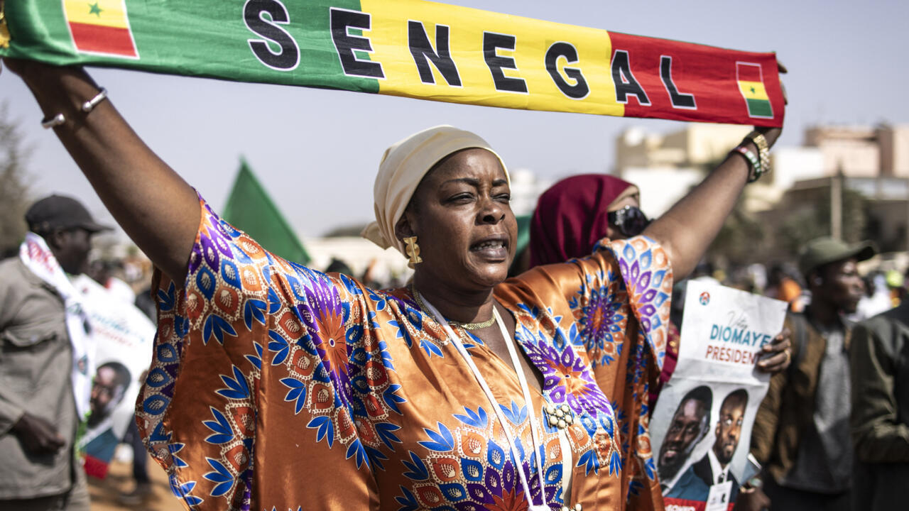 Senegal jamana la, novembre kalo tile 17 wasadenkalata kanɲiniɲɛnɛjɛw ...