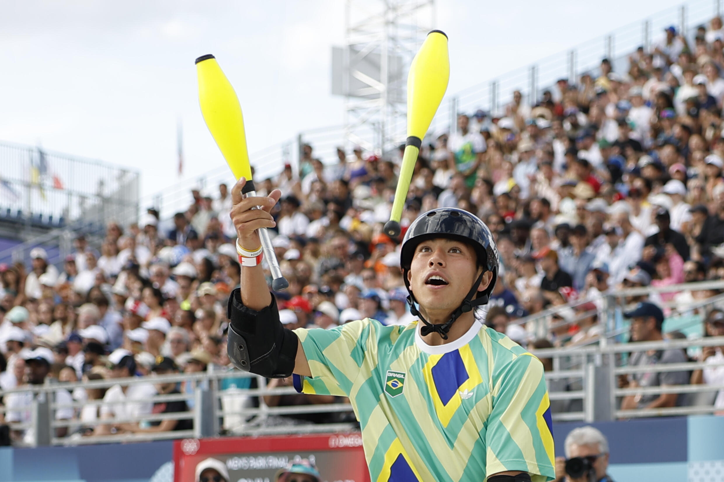 El skater brasileño Augusto Akio logra el bronce en la prueba de parque