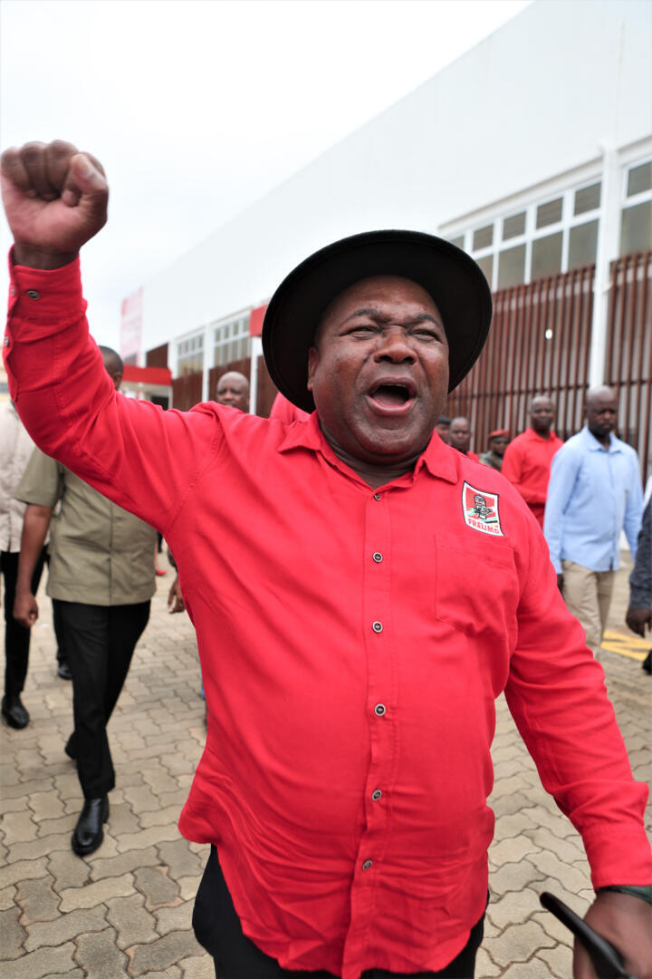 Moçambique: Daniel Chapo assumiu oficialmente a presidência da Frelimo