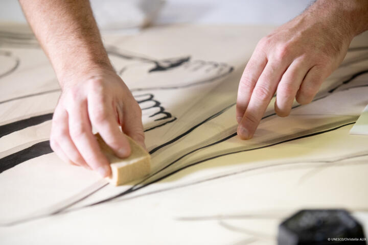 French-Israeli Holocaust survivor donates artworks to Unesco