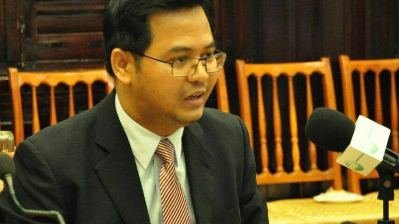 លោក ជិន ម៉ាលីន៖ ករណី លោក កឹម សុខា មាន តែ តុលាការ ទេ ដែល មាន សិទ្ធិ ...