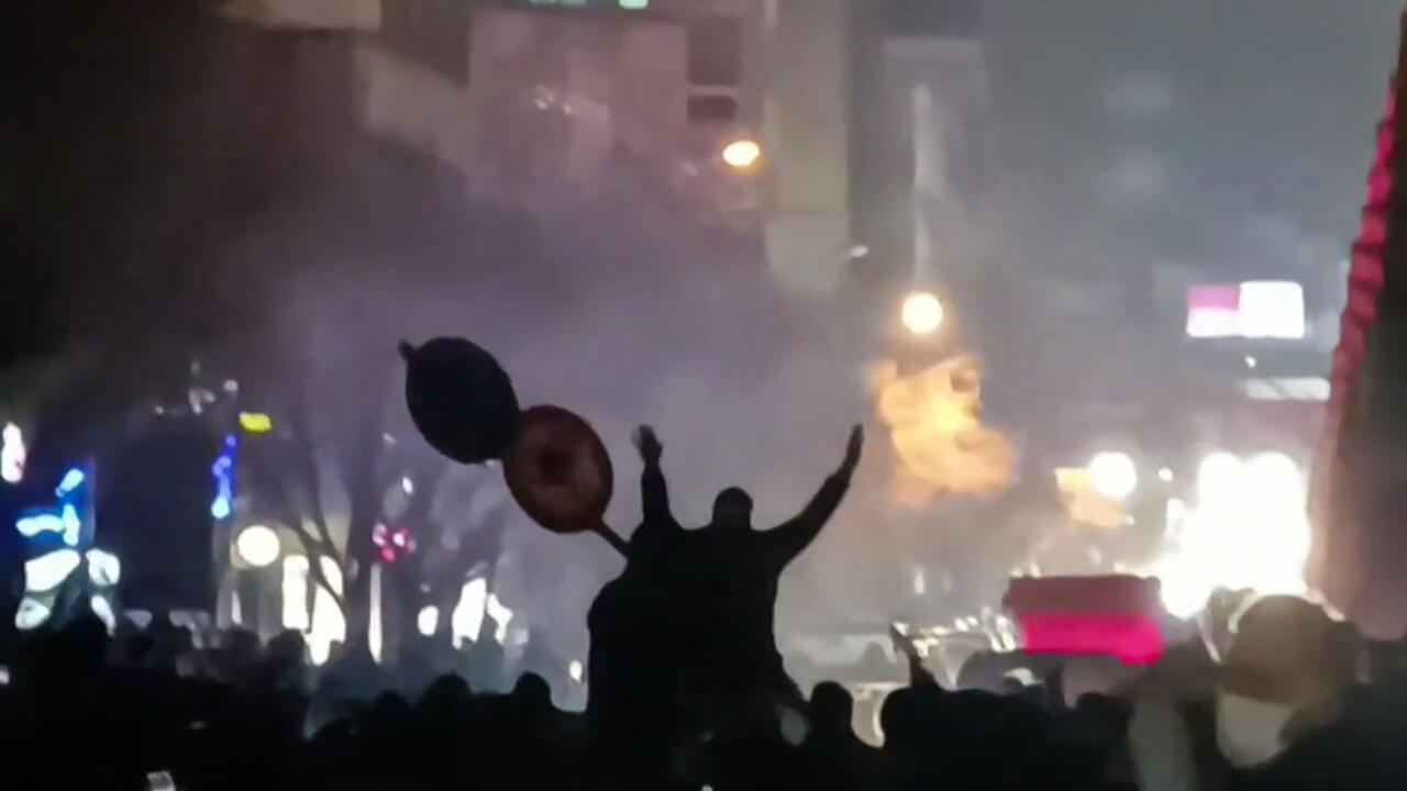 New rallies in Iran as son of shah calls for city centres to be seized ...