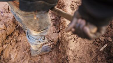 Moçambique: FDEM pede retoma da mineração em Manica para salvar ...