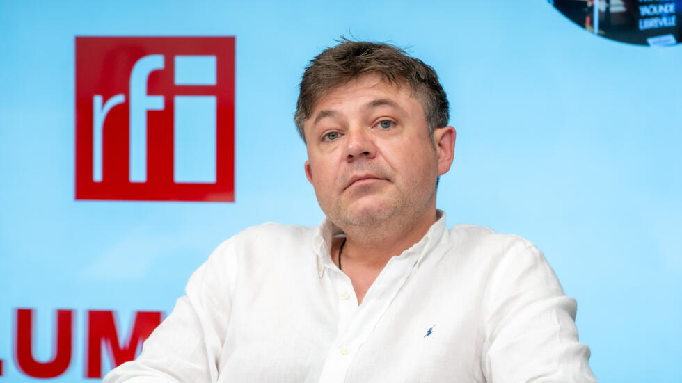 'Ultimii oameni', baladă goth-rock ce anunță un viitor album pentru ...