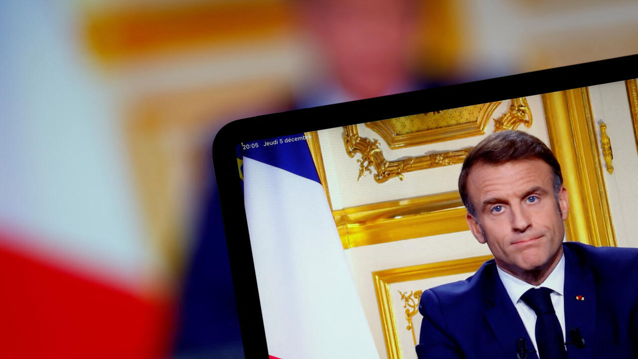 Criză politică Franța: Președintele Emmanuel Macron va numi "în ...