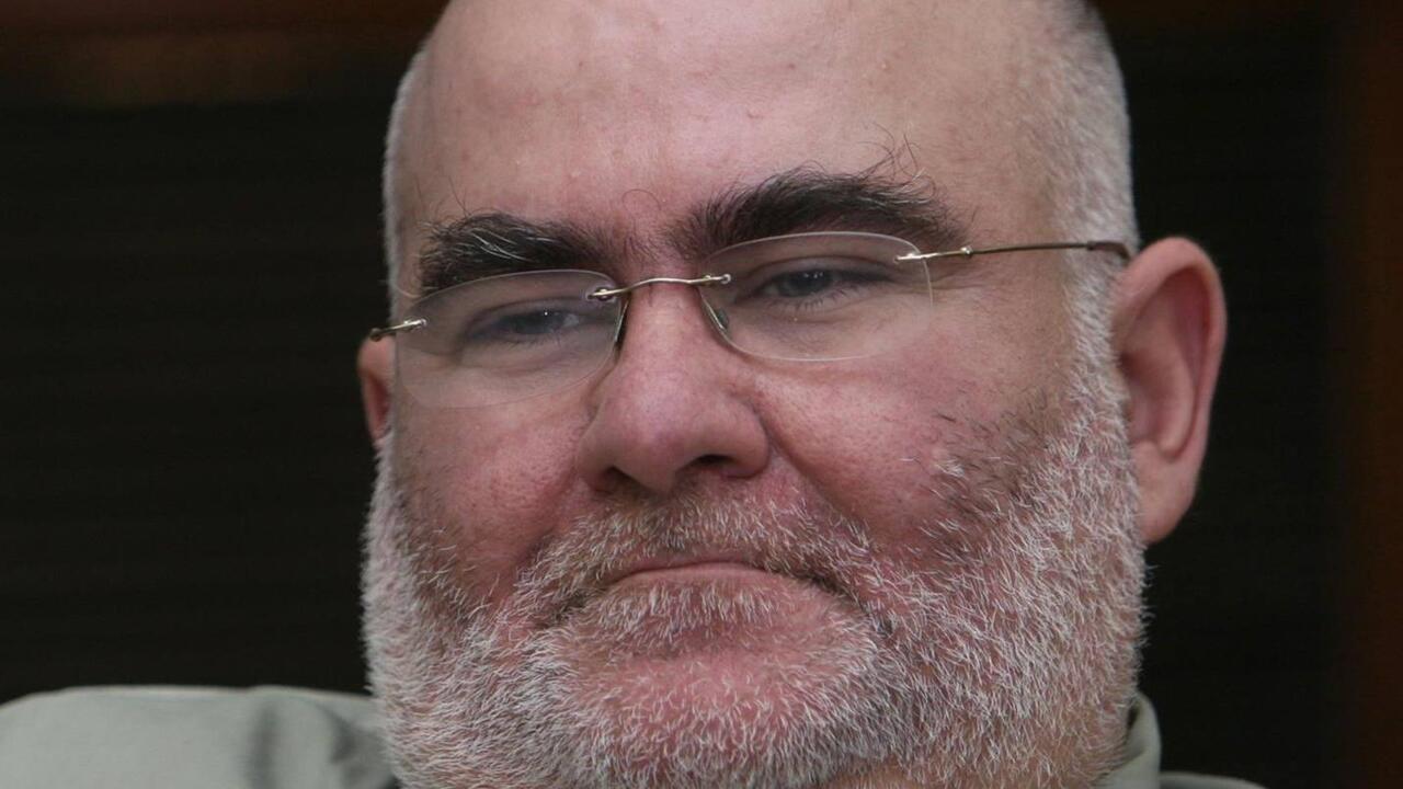 Senatul SNSPA a aprobat suspendarea profesorului Alfred Bulai din toate ...