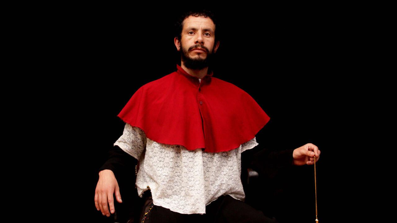 Tino Fernández y Juliana Reyes presentan "Diario de una crucifixión ...