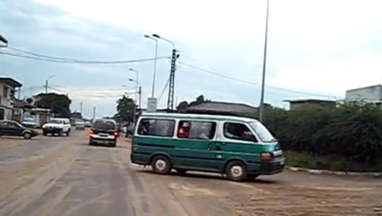 Congo-Brazzaville: difficultés du transport urbain dans la ville ...