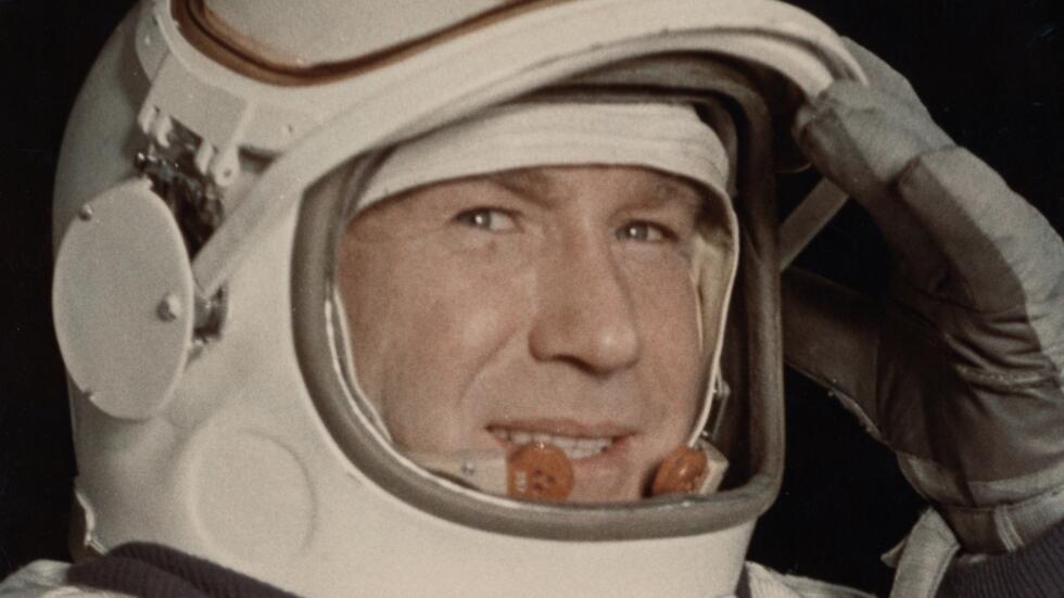 18 mars 1965: première sortie extravéhiculaire dans l’espace par Alexeï Leonov