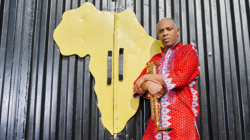 Femi Kuti ou la tentative de l’aventure intérieure sur «Journey Through ...
