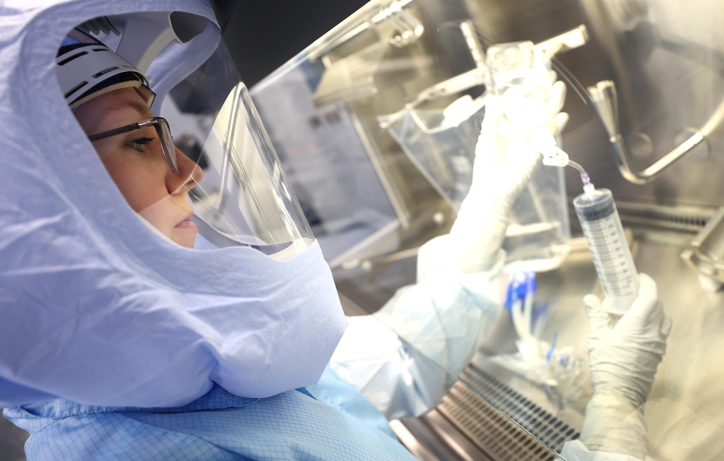 La pequeña ciudad medieval que fabrica para el mundo la vacuna Pfizer ...