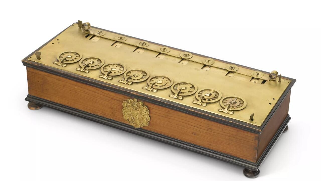 De ce a suspendat Christie's licitația pentru ”Pascaline”, mașina de ...