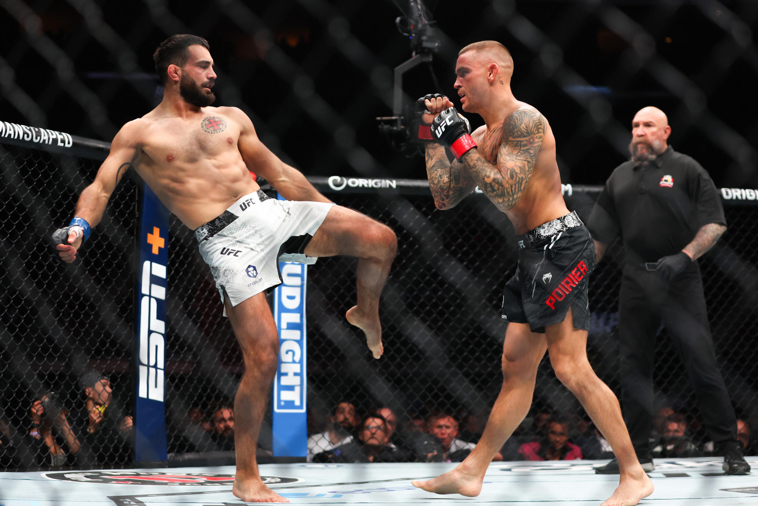 MMA: Benoit Saint-Denis, le combattant qui se rêvait chevalier