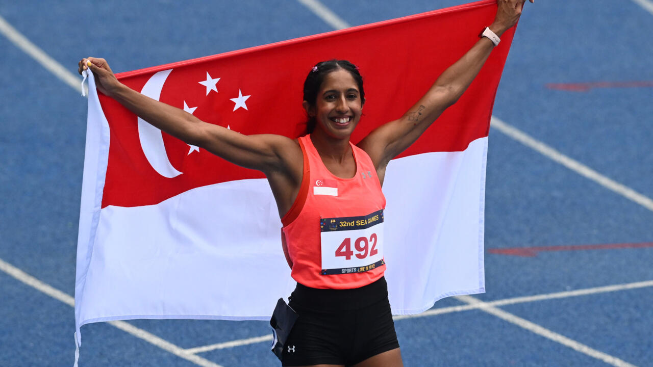 Double dominance as sprinters follow 200m with 100m gold