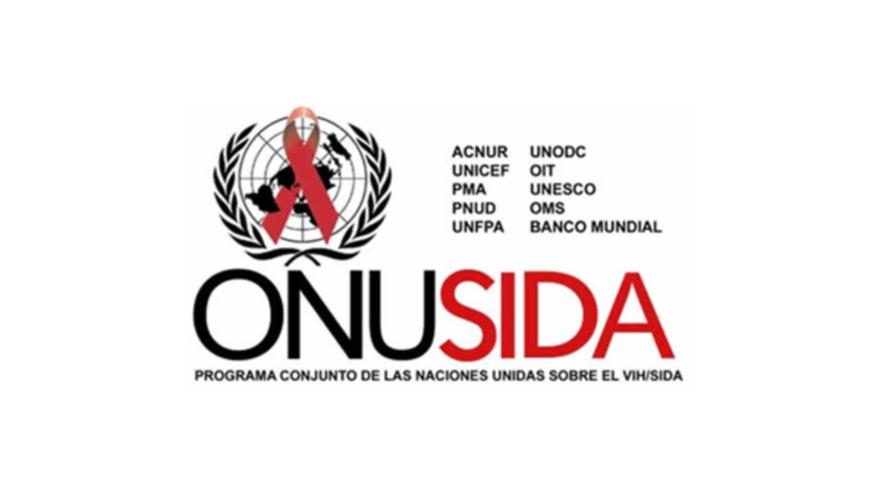 Selon le rapport 2011 d'Onusida, les décès liés à la pandémie sont en ...