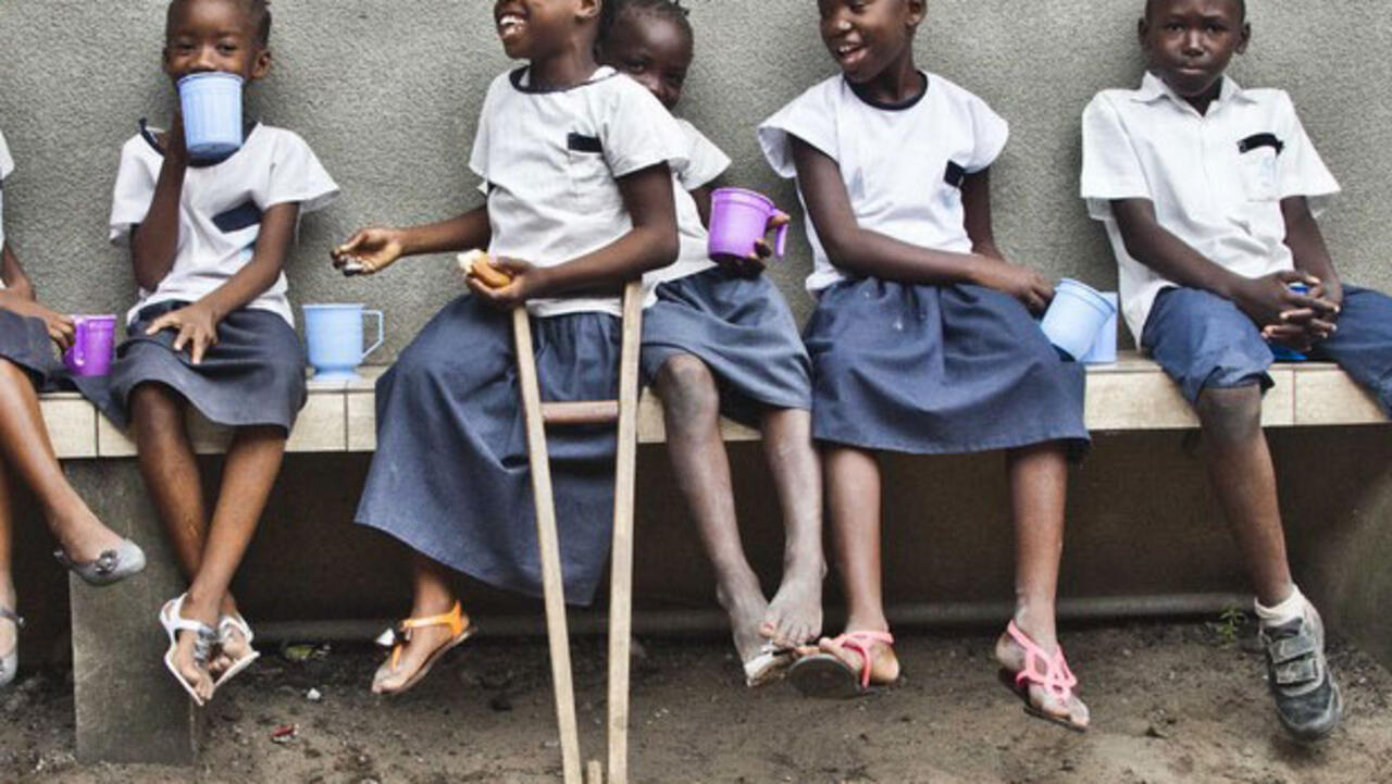 Madagascar: la scolarisation des enfants handicapés - Reportage Afrique