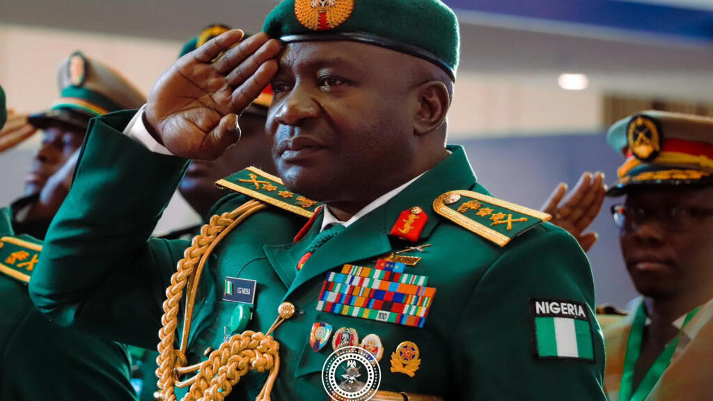 Bitar Labaran Mako: Naɗin sabon ministan tsaron Najeriya Janar ...