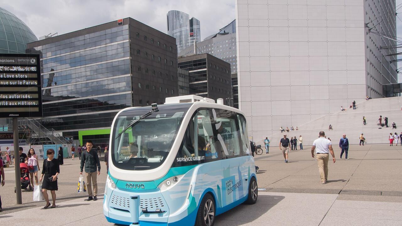 Self-driving cars raise questions about sustainable urban transport in ...