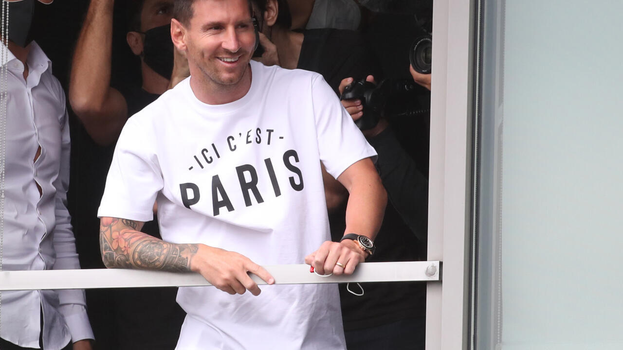Lionel Messi signs for Paris Saint-Germain