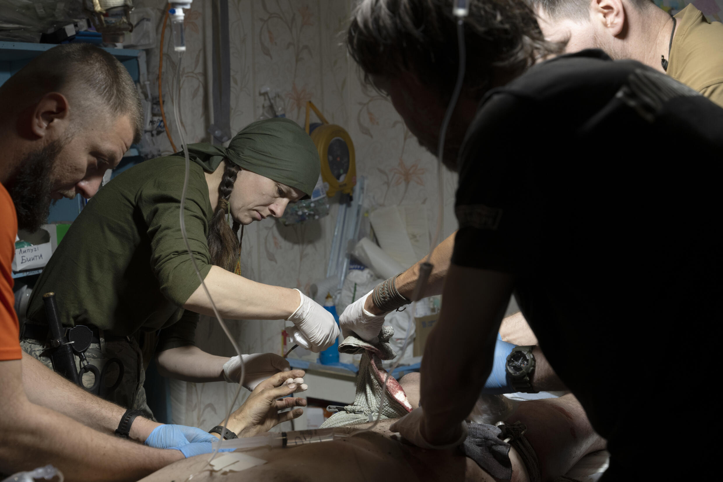 Blood and fears: The military medics of Bakhmut