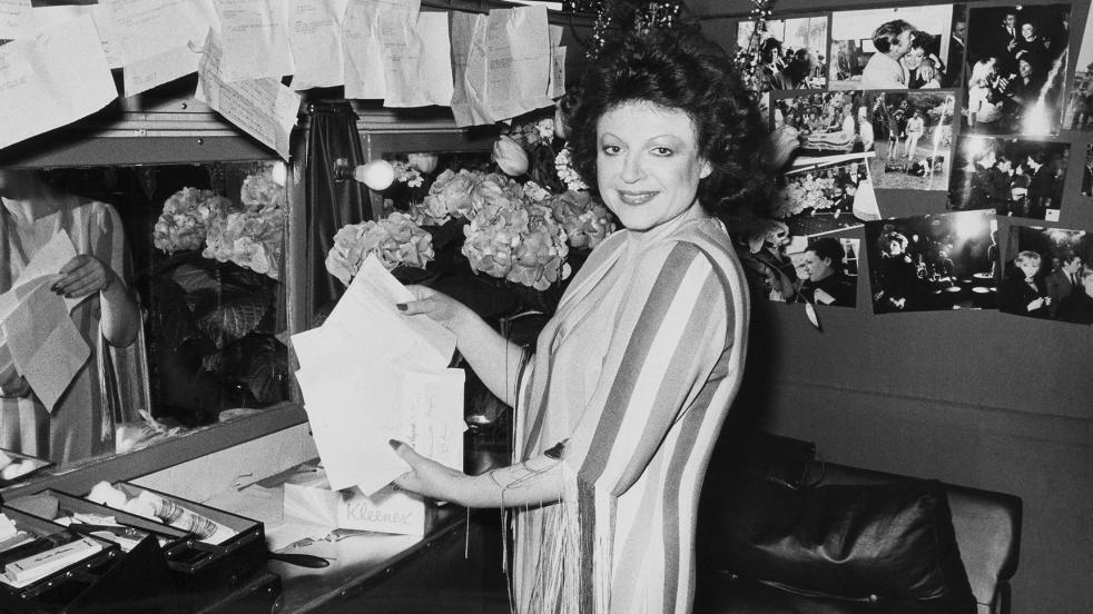 Régine, disco pioneer and 'queen of the night', dies at 92