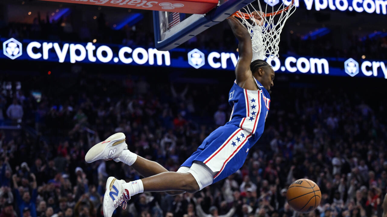 Sixers down Rockets behind Embiid triple-double