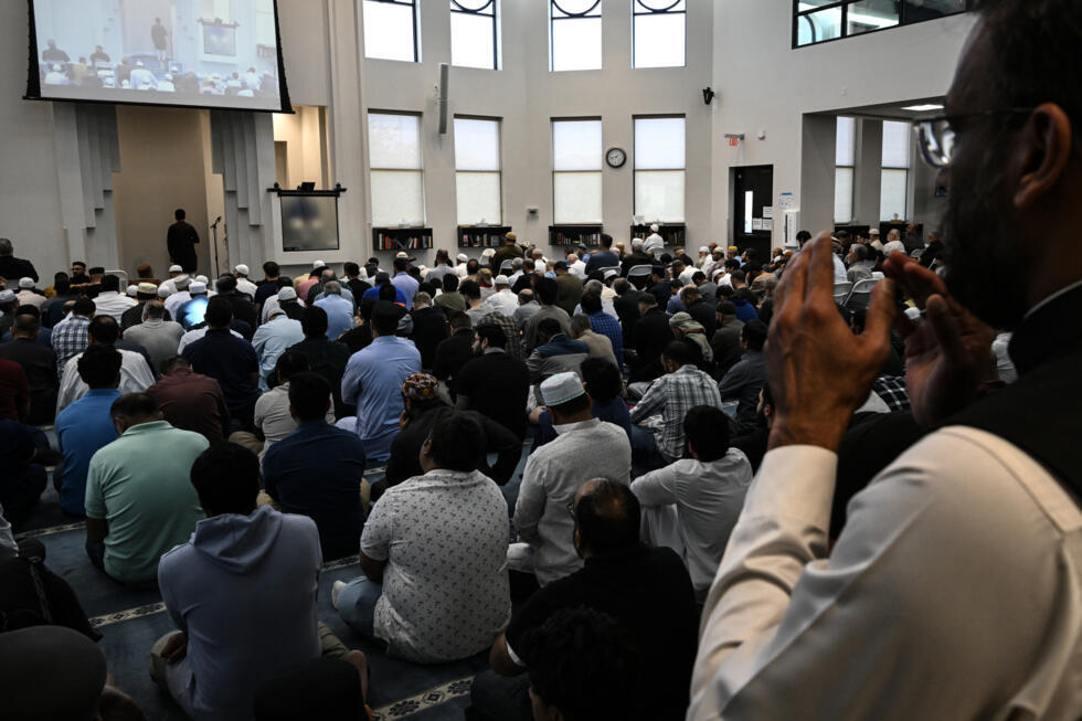 Plan for expanded Muslim community triggers hope, fear in Texas