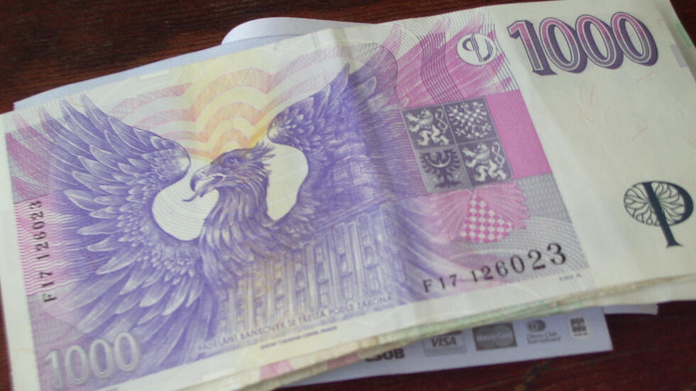 Printemps de Prague: les Tchèques donnent 1968 couronnes tchèques à l ...