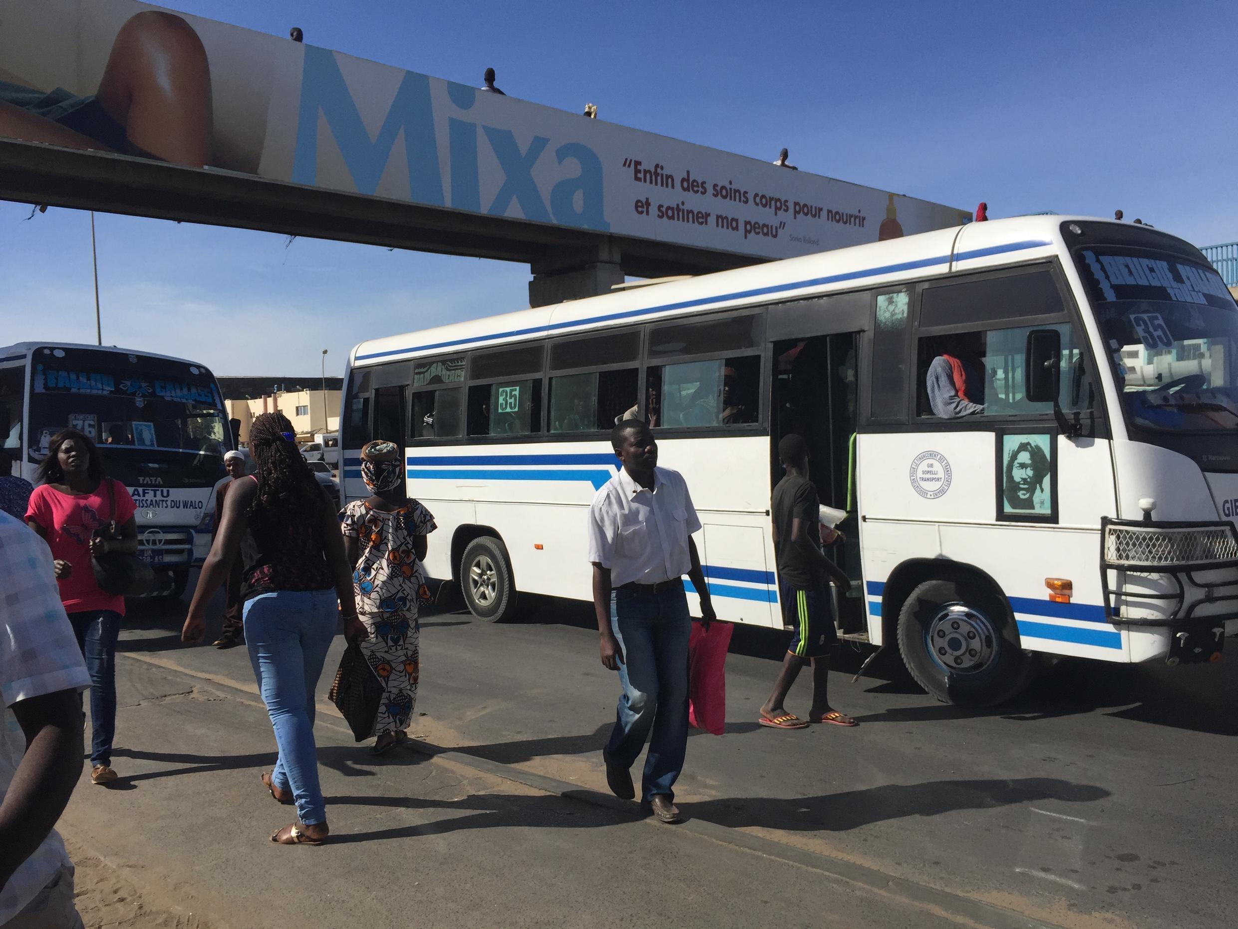 Sénégal: les transports en commun s’améliorent