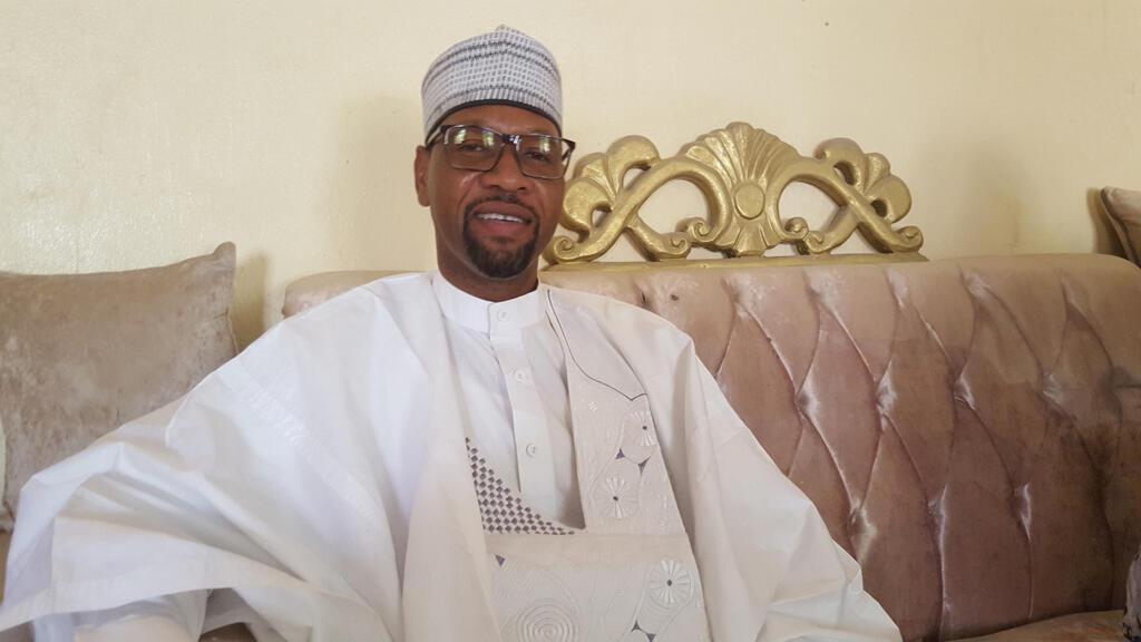 Le marché de dromadaires de Mao, au Tchad - Le coq chante