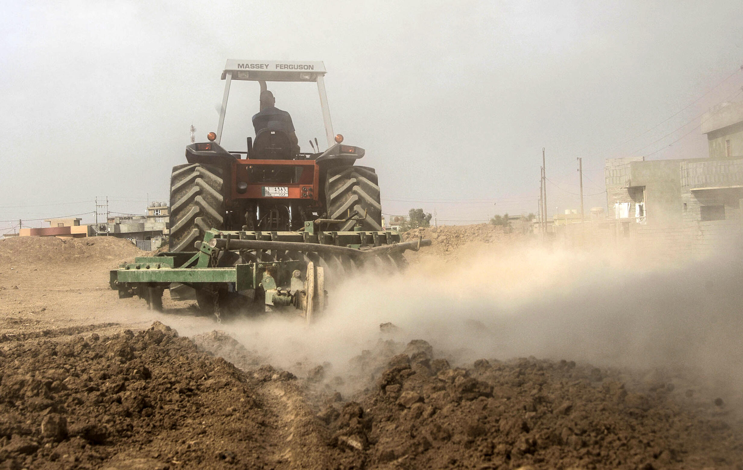 Drought forces Iraqi farmers to leave their land