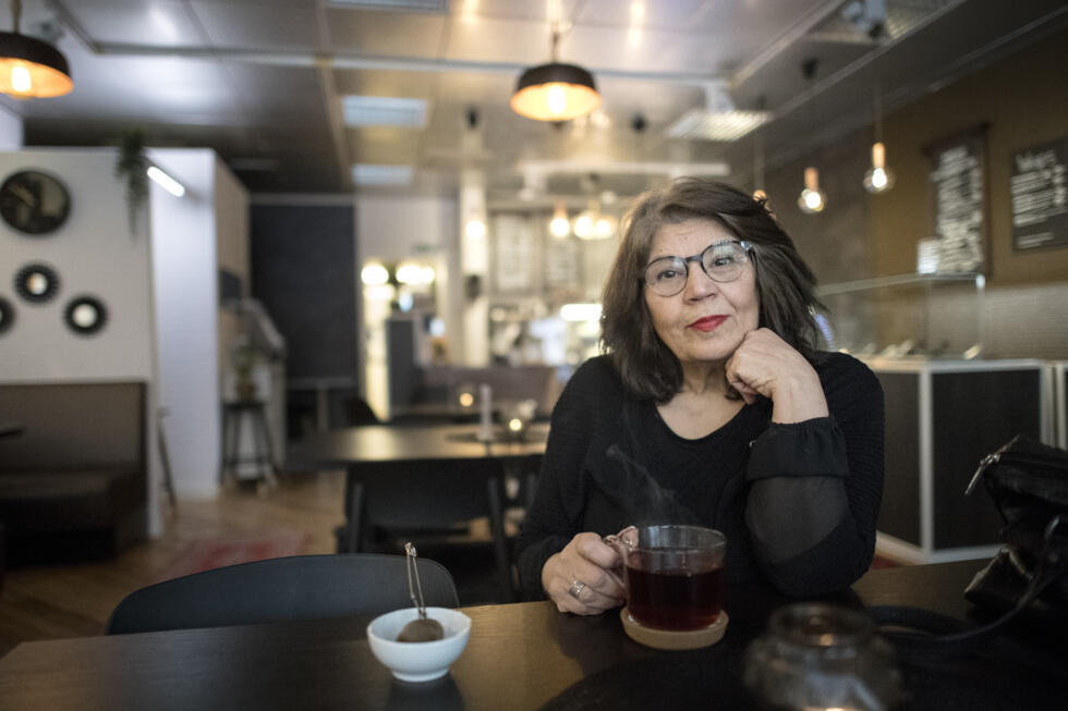 Jila Mossaed, from refugee poet to Swedish Academy